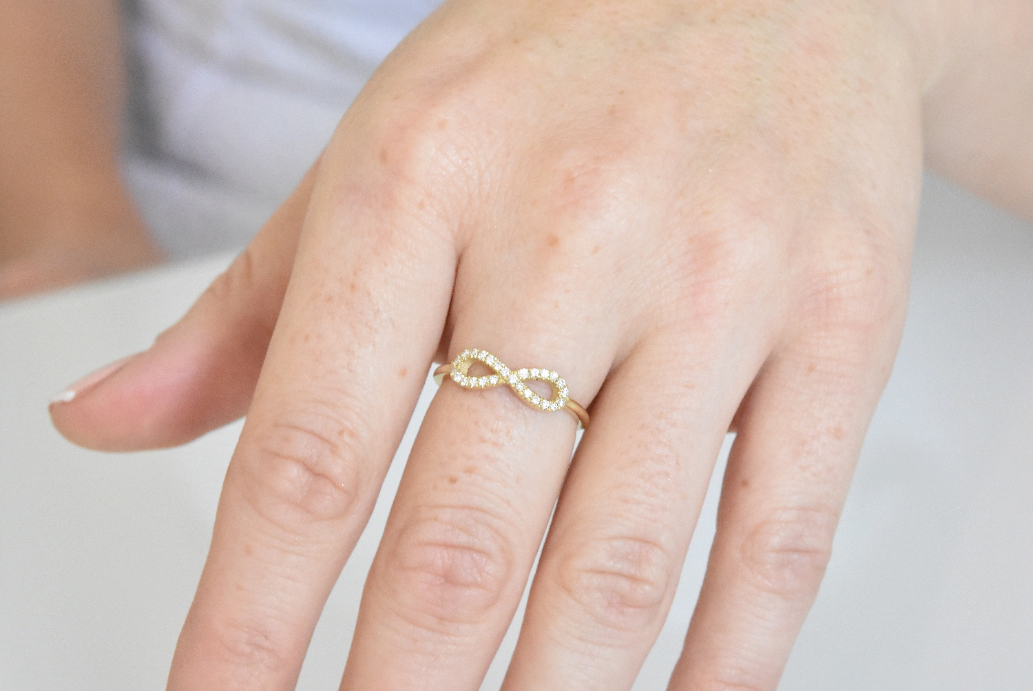 Diamond Infinity Ring - nature shiny