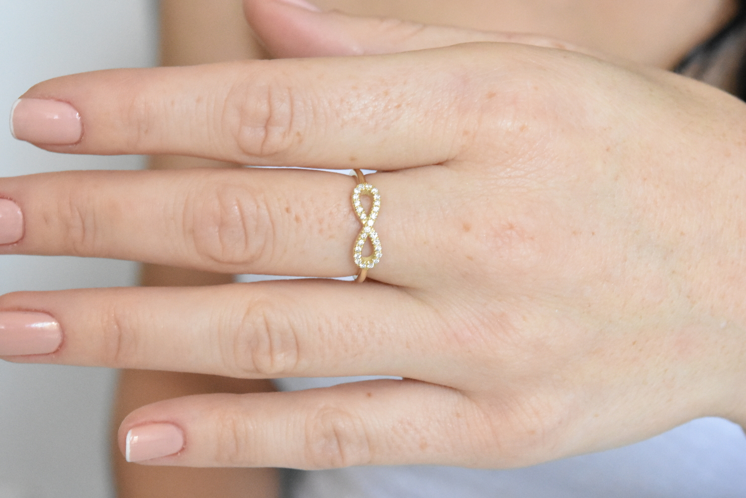 Diamond Infinity Ring - nature shiny