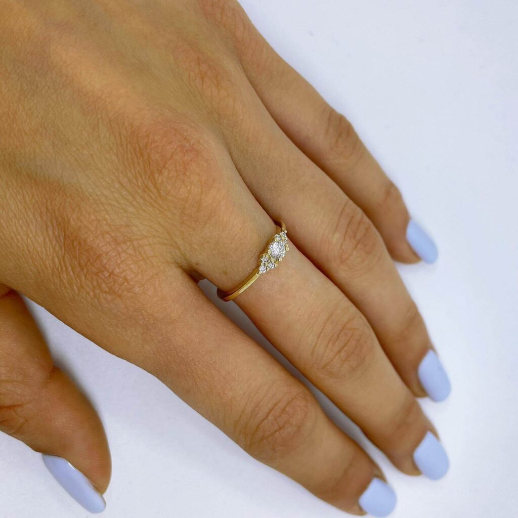 Delicate Diamond Engagement Ring - nature shiny